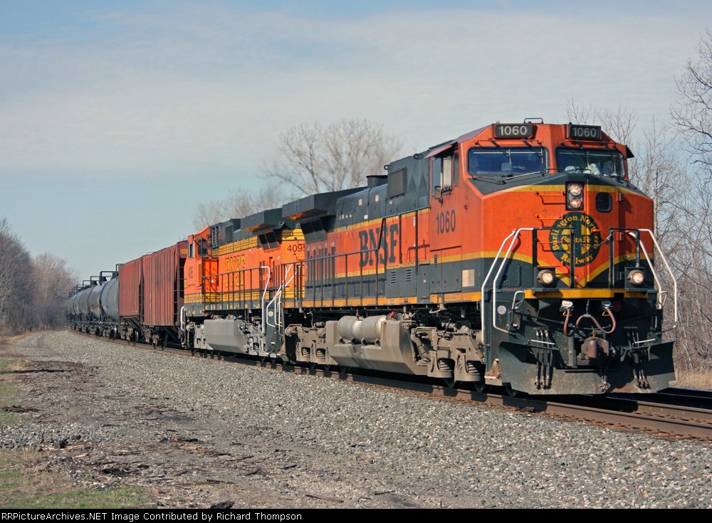BNSF 1060